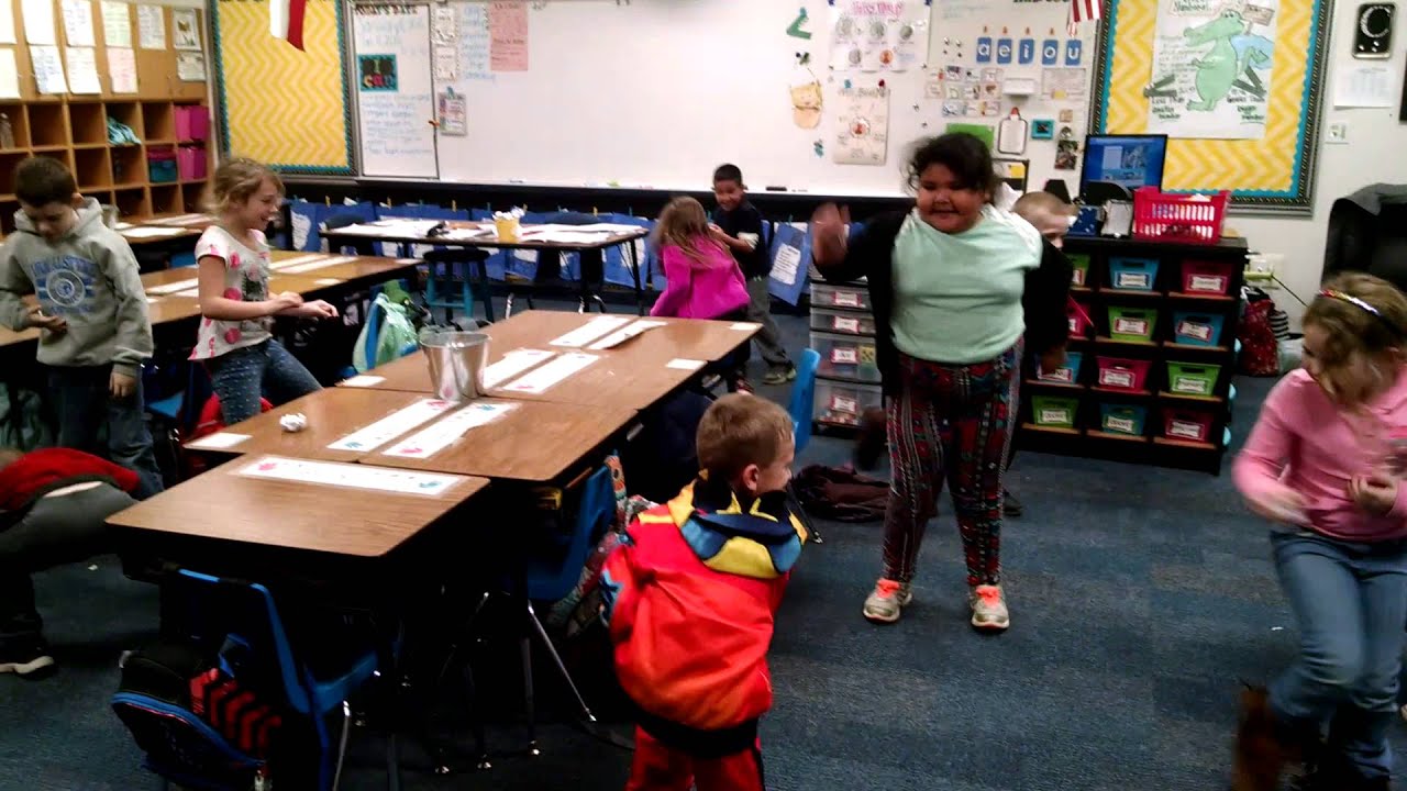 Compound Word Snowball fight - YouTube