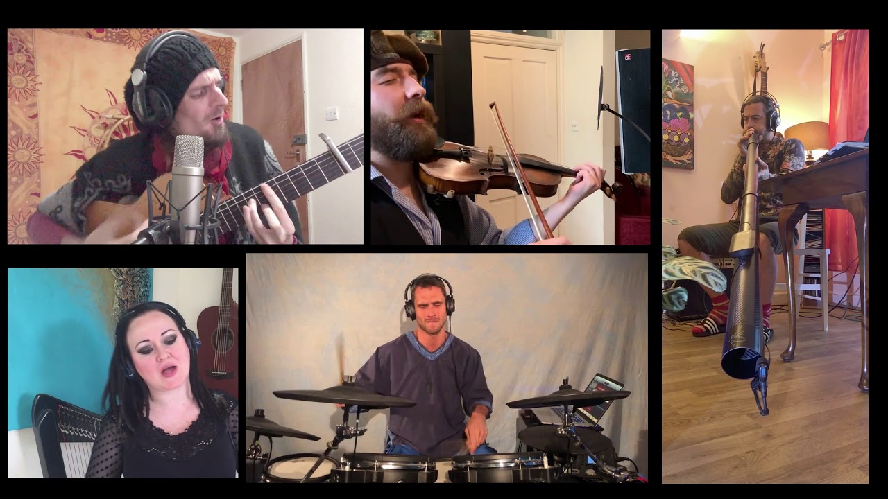 PerKelt (official) - Virtual Busking #1 - I'll Be Right Back! - YouTube