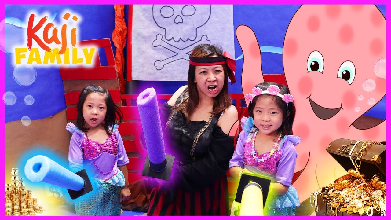 Emma and Kate are Mermaids in Underwater Boxfort Obby Pretend Play ...