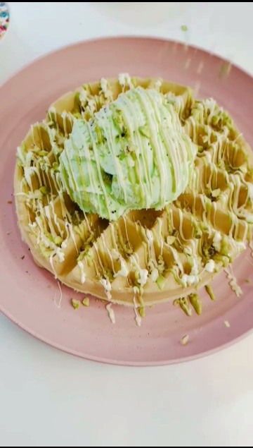 The Science of Ice Cream and Waffle Combinations - YouTube