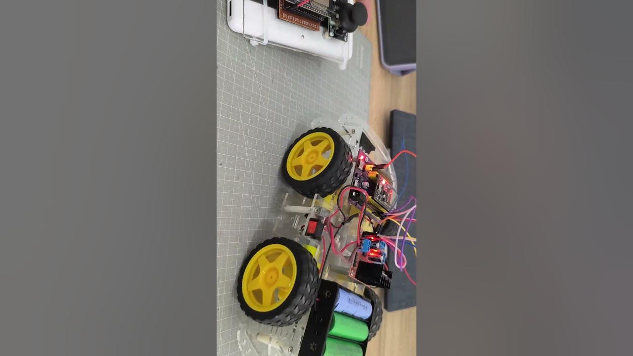 Smart Car Robot ESP32 dengan Joystick Komunikasi ESPNow #shortsvideo #esp32project - YouTube