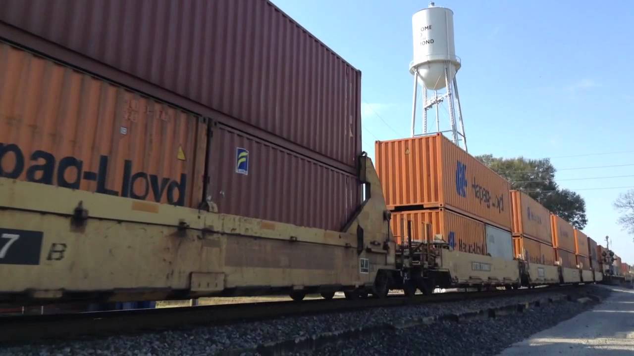 UP Stacker, Richmond, TX, 12/13/14 - YouTube