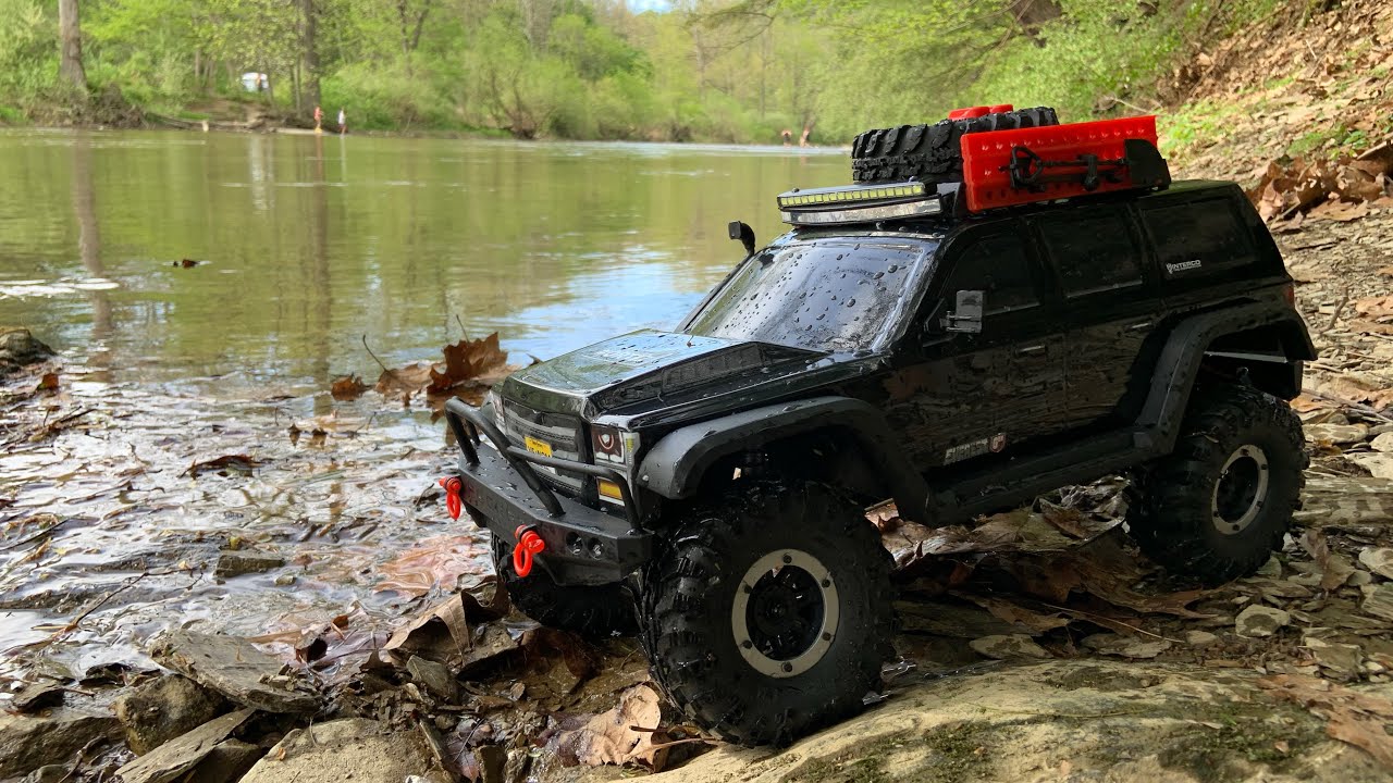 RedCat Gen 7 Pro - RC car crossing a river - Fully submerged - YouTube