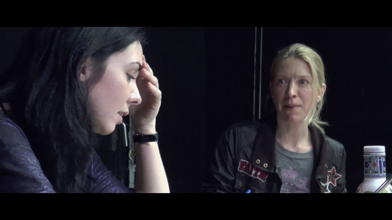 Polisse Extrait. Virginie ROQUES et Angélique CHAPPUIS. - YouTube