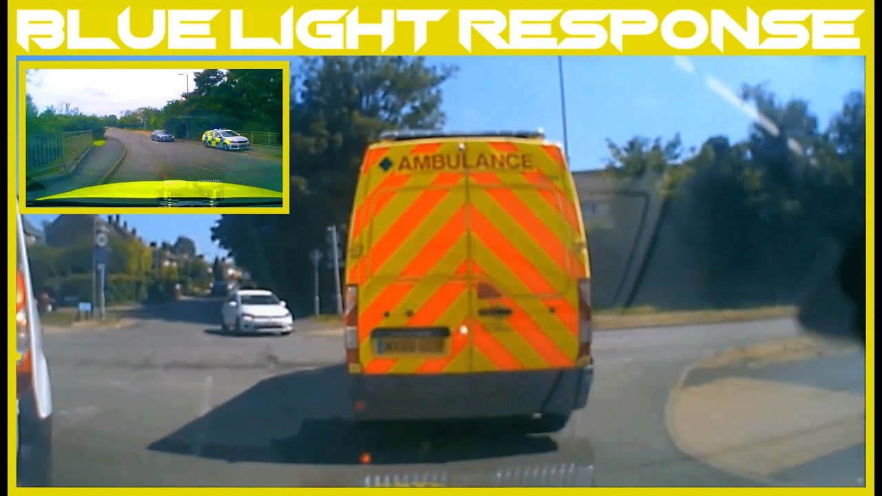 Blue Light Responses | Ambulance Convoy | #1 - YouTube