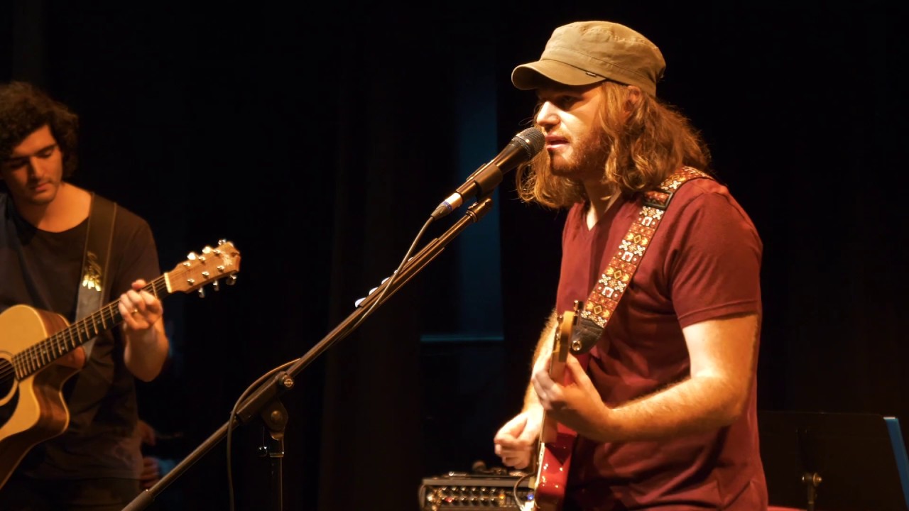 Joshua Batten - Something (Beatles/Concert For George Cover) - YouTube