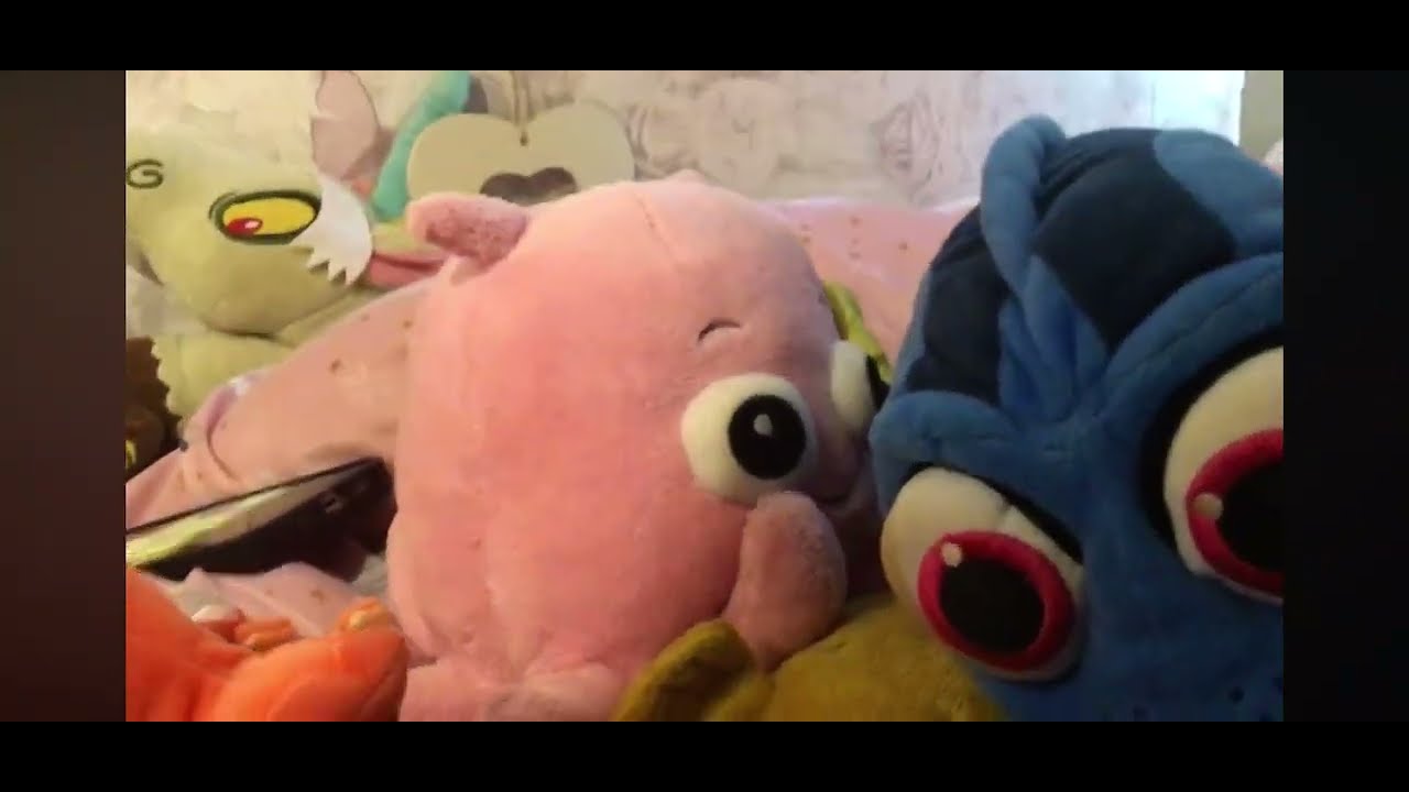 Finding Dory scary stories - YouTube