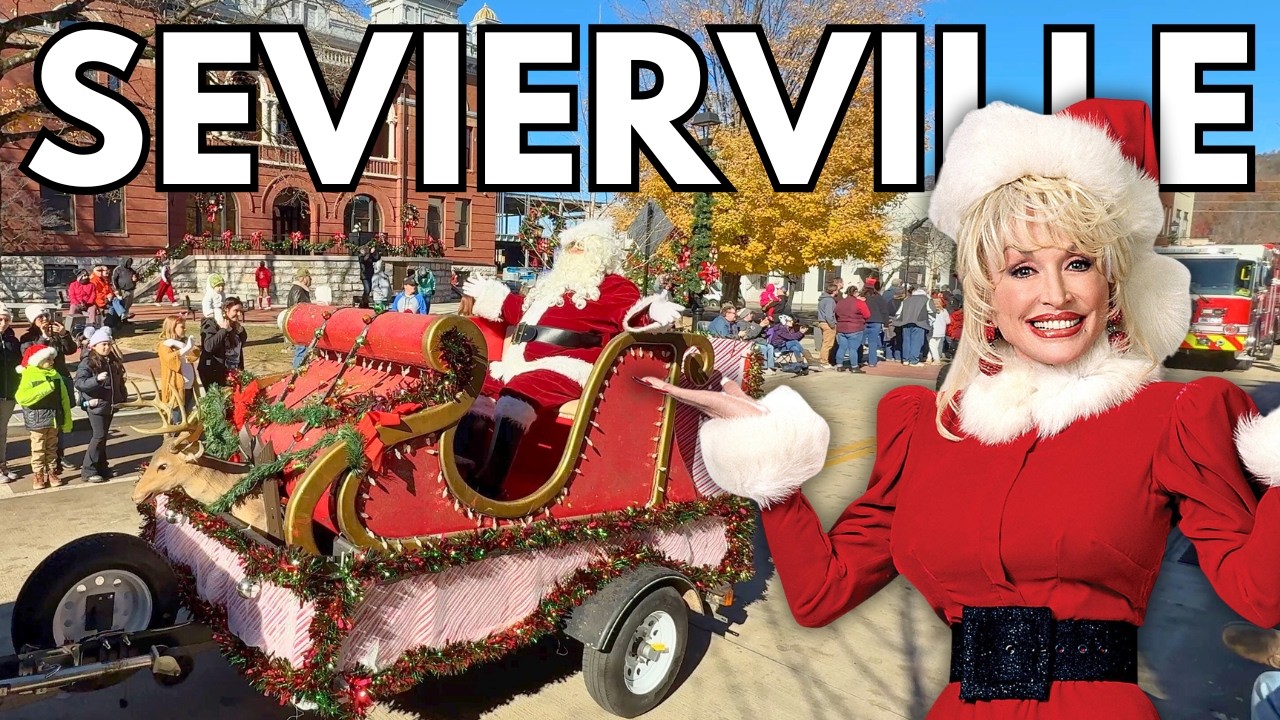 Dolly Parton's Hometown Christmas Parade In Sevierville Tennessee ...