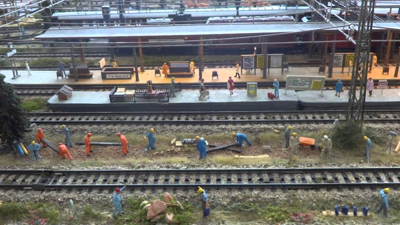 The parade of SNCF 15065 & & 20011 & 22402TU & 22347 & NS 1607 - YouTube