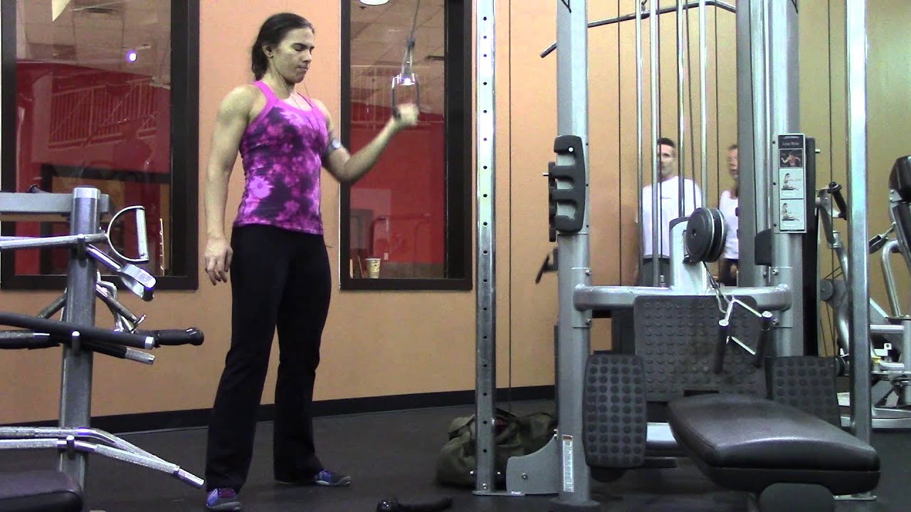 One Arm Reverse Grip Pushdowns - YouTube