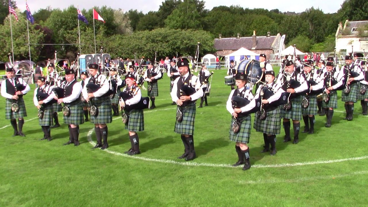 KILBARCHAN PIPE BAND AT BUTE HIGHLAND GAMES 2022 GRADE 4B - YouTube