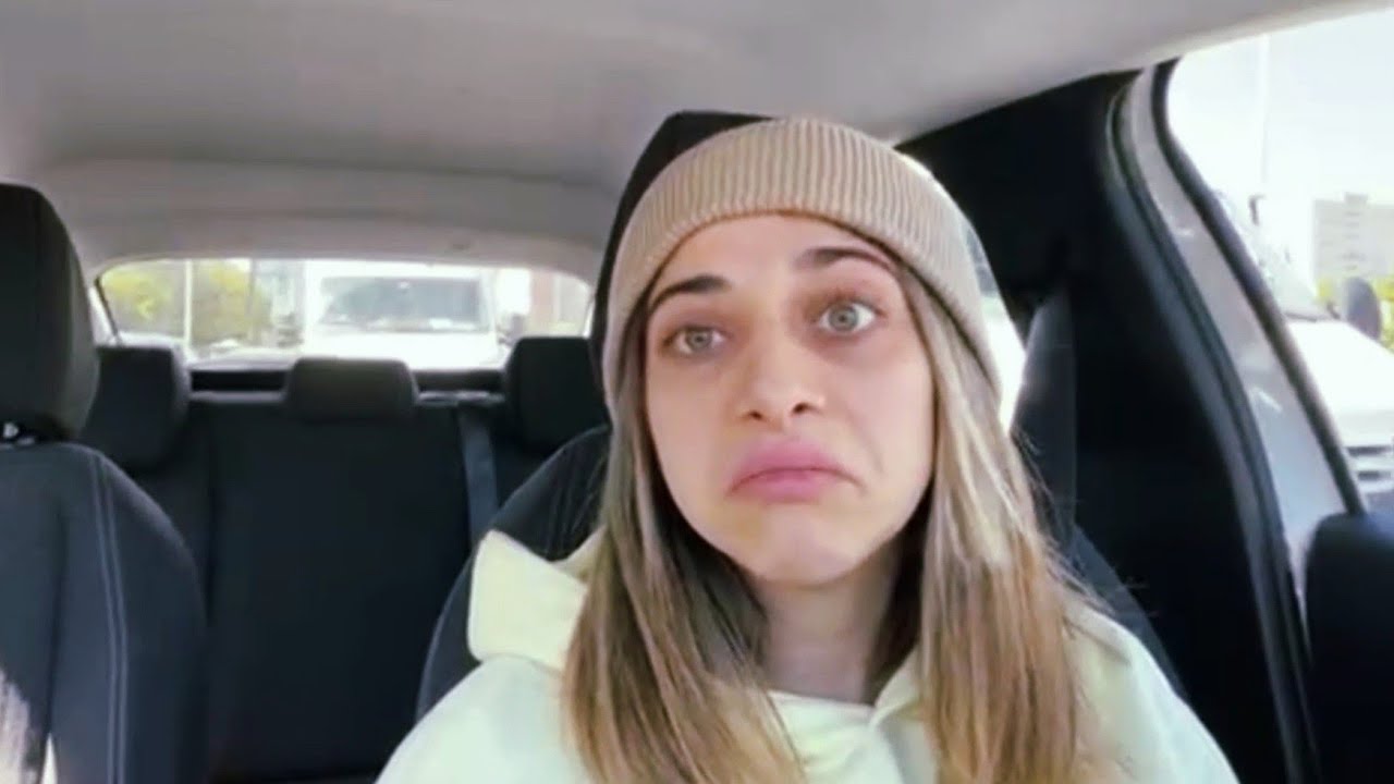 Luli Gonzalez en Stream 31/03/2022 - YouTube