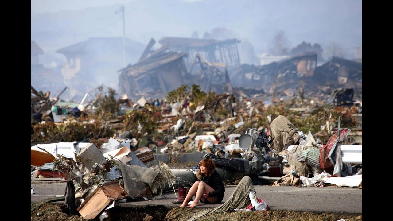 Chile hit by magnitude 8.3 earthquake,1 million evacuated and for ...