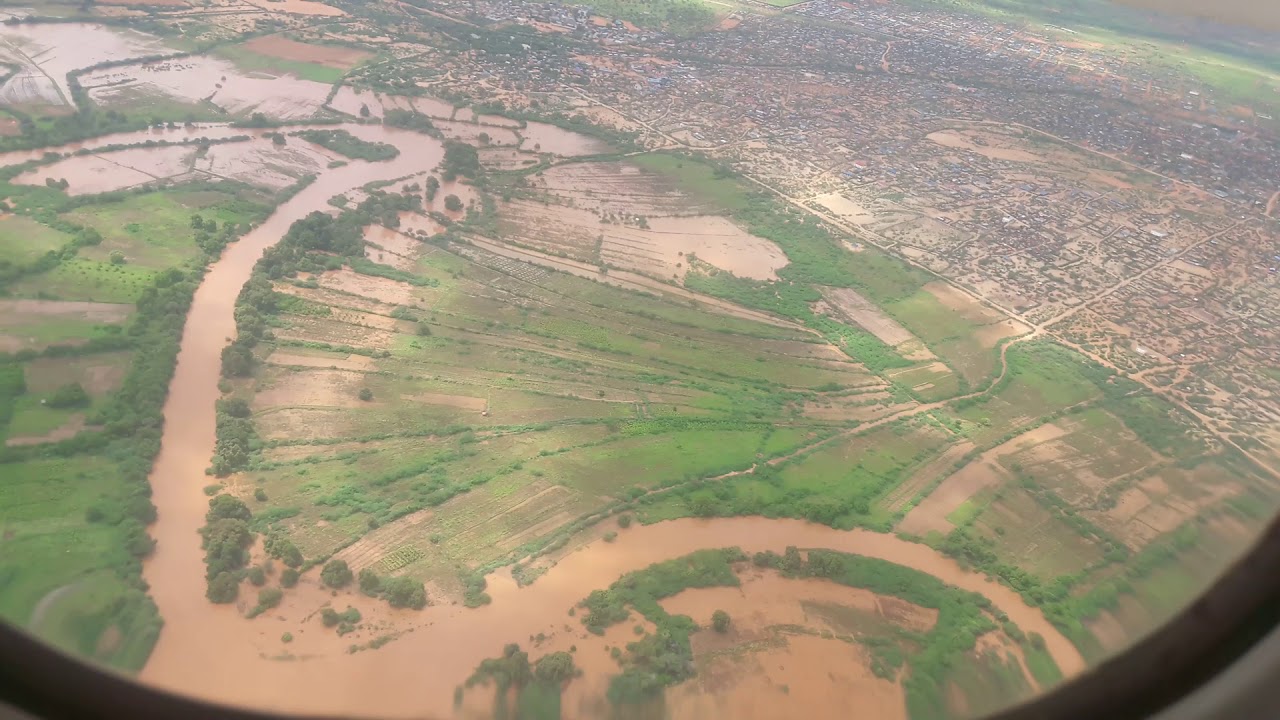 Mandera aerial view. See how river dawa flooded, May 2018. - YouTube