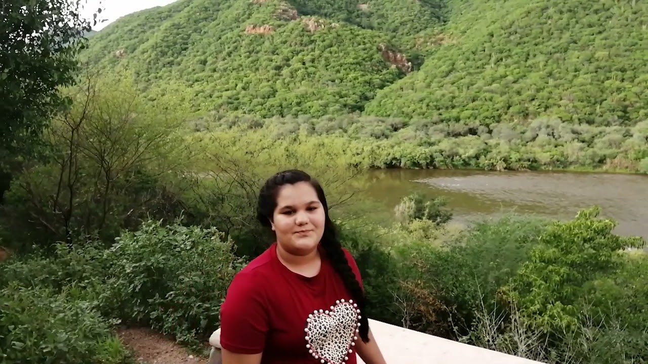 Victoria Encinas Carrillo - Se me olvidó otra vez (Cover) - YouTube