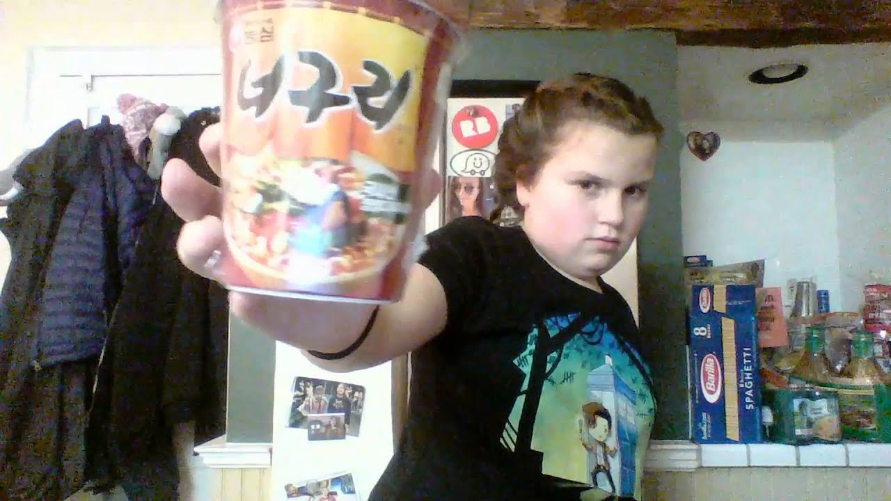 American Girl Tries Korean Snacks Youtube