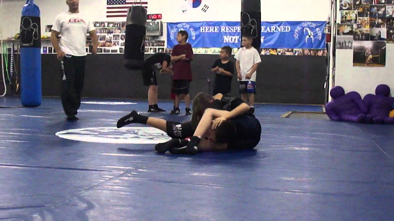 UGA KIDS GRAPPLING JENNIFER 03-15-12 - YouTube