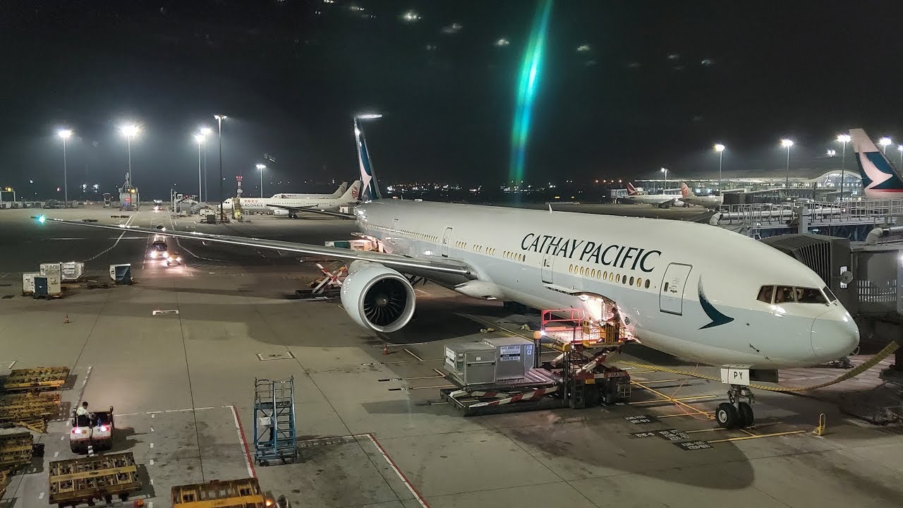 Cathay Pacific | Hong Kong - Sydney | Boeing 777-300ER | Takeoff ...