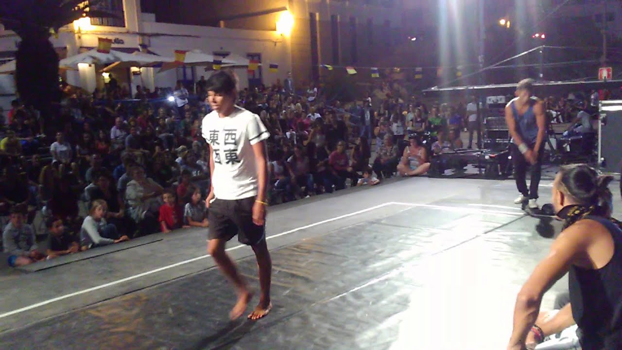 Bboy Kranium vs Bboy Mat l Charco Urbano Lanzarote 2015 - YouTube