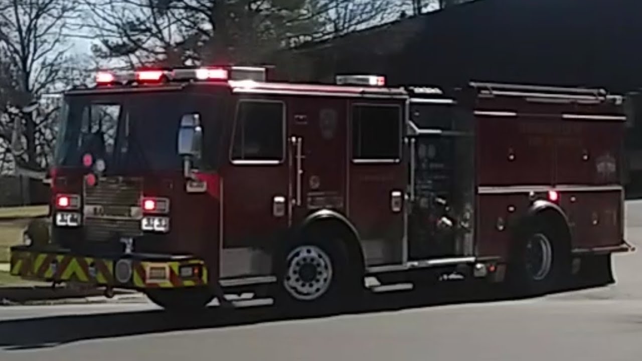 Howard County Engine 71 Responding - YouTube