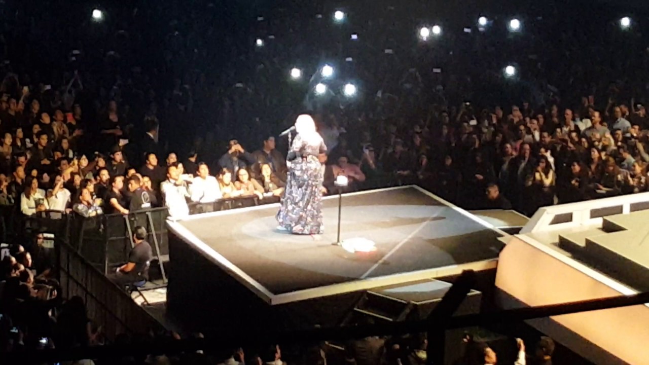 Only one adele live 14 nov 2016 mexico - YouTube