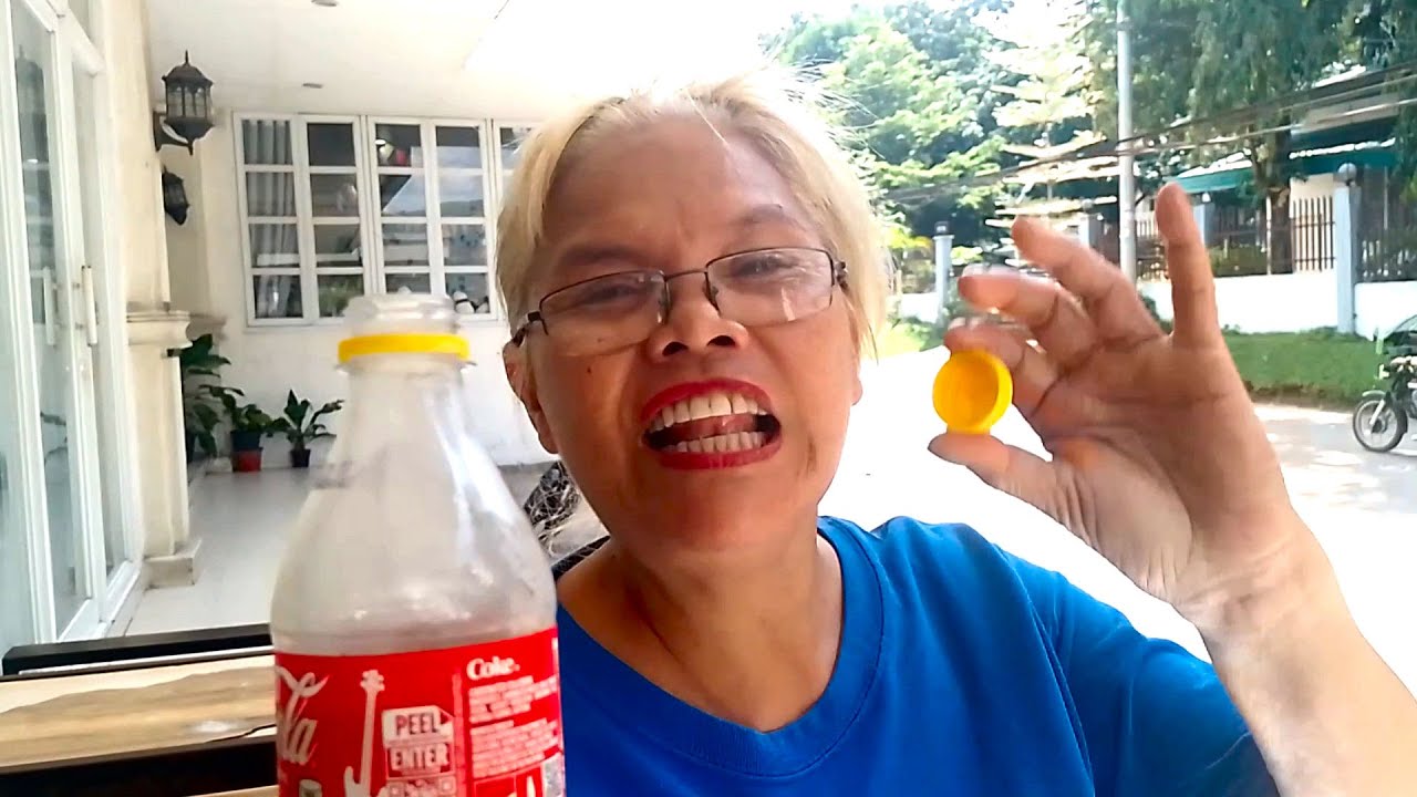 Sunday Walk Part 02. Money, Beer and Coke at 7-Eleven. - YouTube