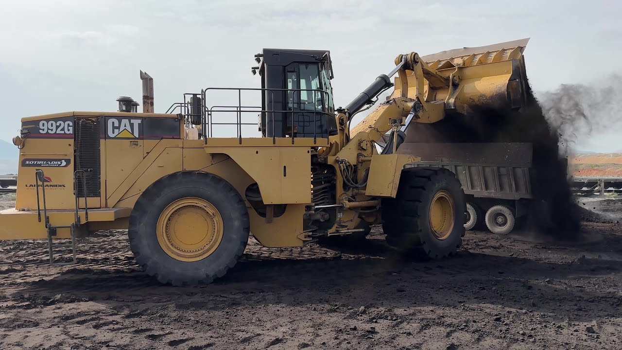 Caterpillar 992G Wheel Loader Loading Coal On Trucks - Sotiriadis ...