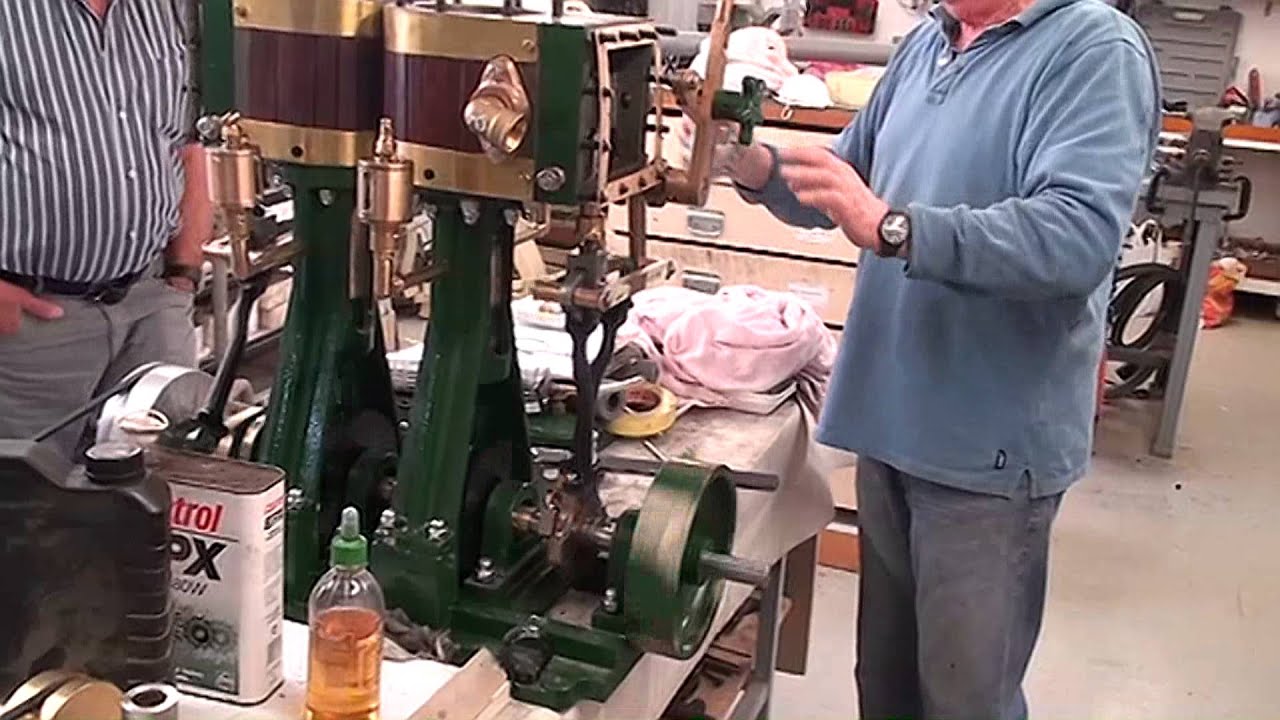machine à vapeur rodage - YouTube