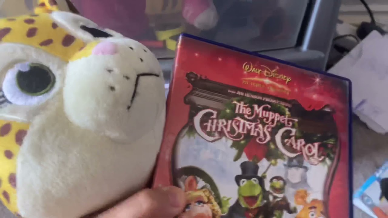 Franny Watches The Disney DVD Logo - YouTube