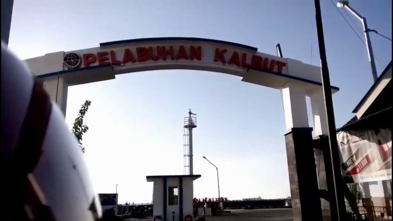 Explore Wisata Pelabuhan Kalbut Situbondo, Jawa Timur - YouTube