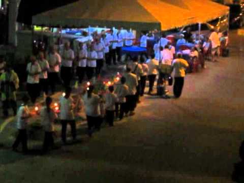 Chinese begrafenis in Melaka - YouTube