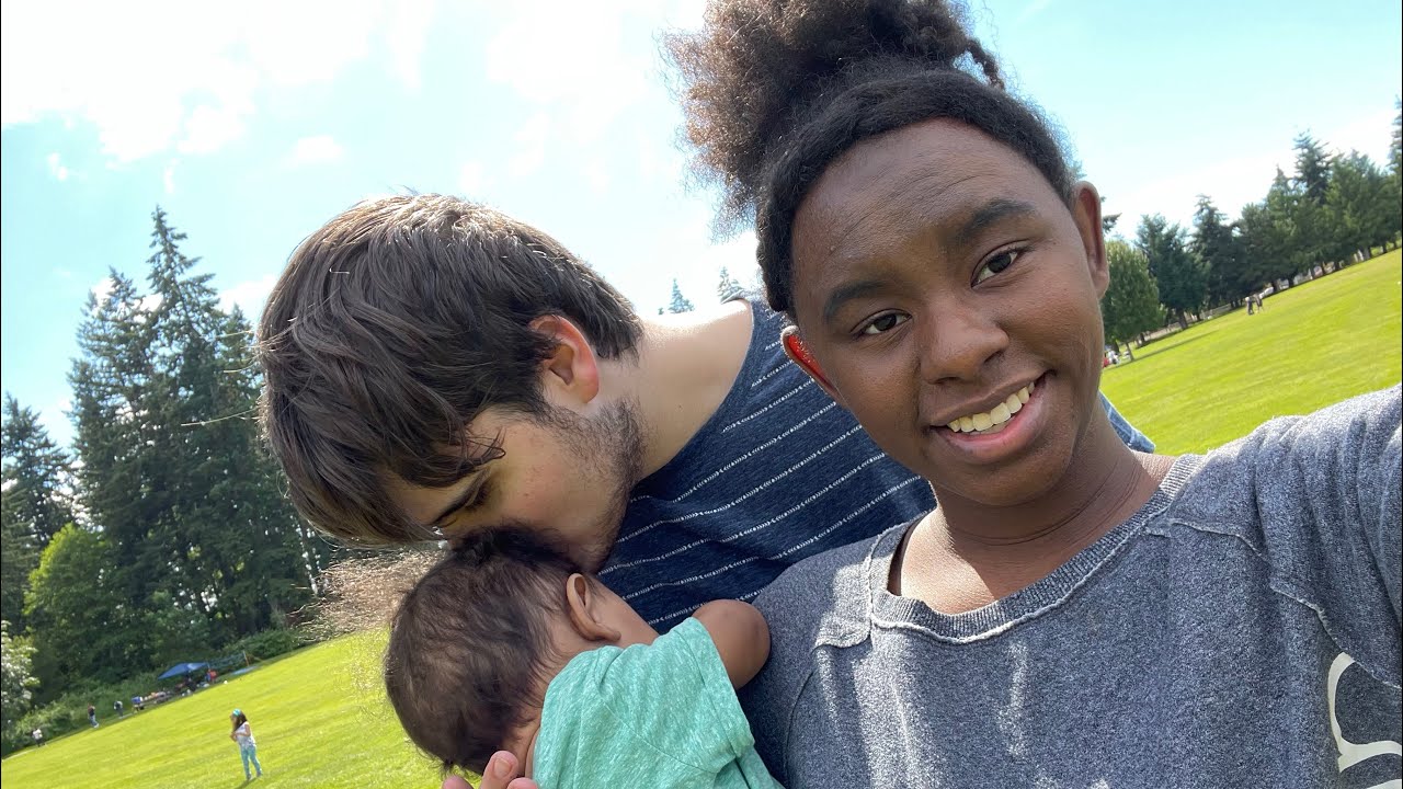 NICK AND LIVIE COUPLES TAG - YouTube