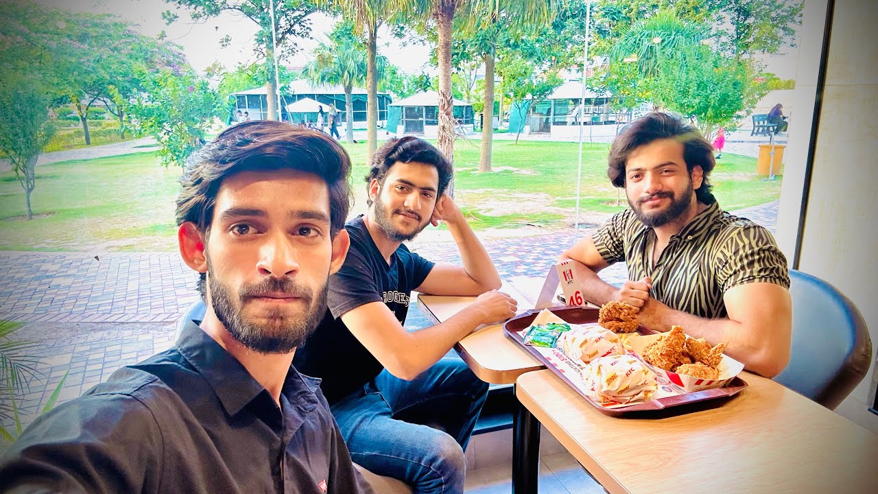 Enjoy in Islamabad with Farhan bhai Rotak.Special Bhondi…😂 Watch till ...