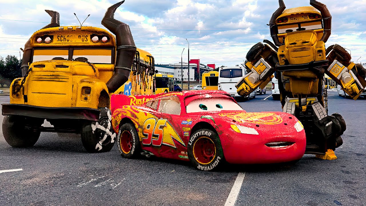 Lightning McQueen TRANSFORMERS in Real Life on Road cars PIXAR drift ...