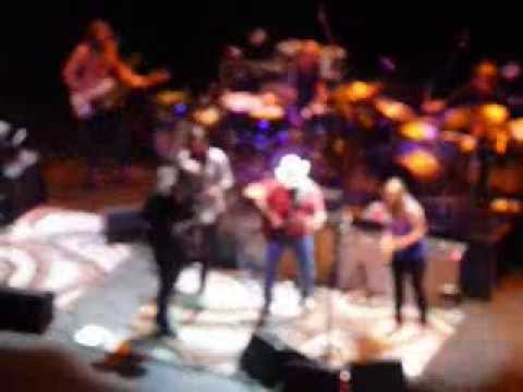 Tedeschi-Trucks + Dickey Betts & son, Duanne. Beacon, NYC 9/21/13