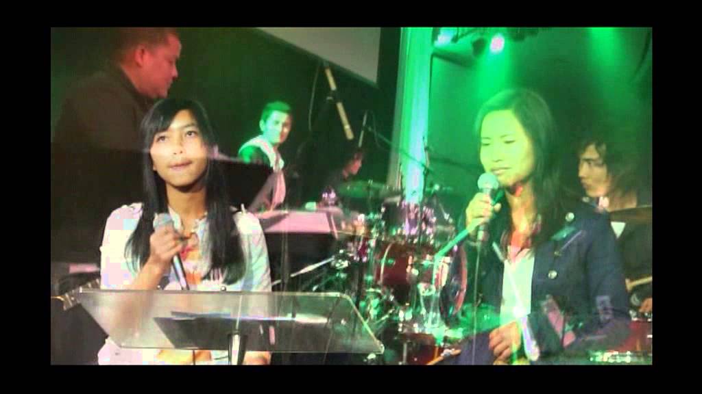 Lia Lun & Lia Dim Bawi - YouTube