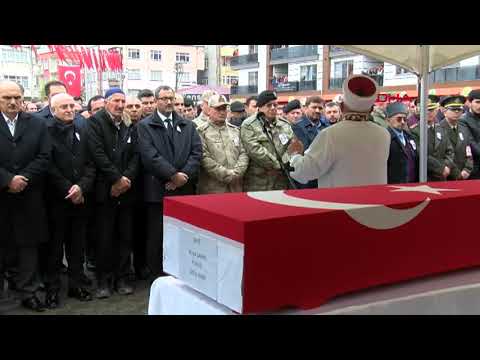 Giresun'da Şehit Er Şahin'i 10 bin kişi son yolculuğuna uğurladı