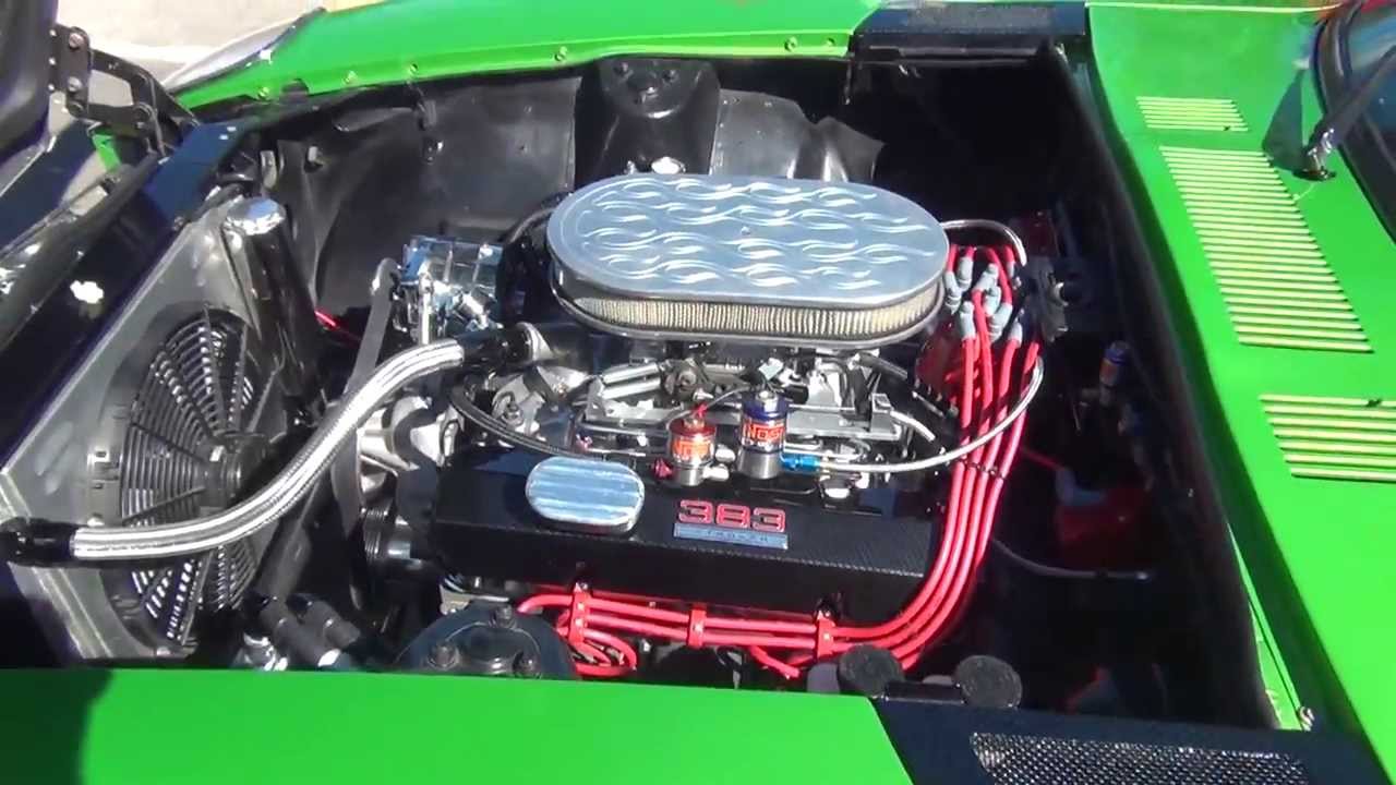 Datsun 240z With 383 V8 Engine - YouTube