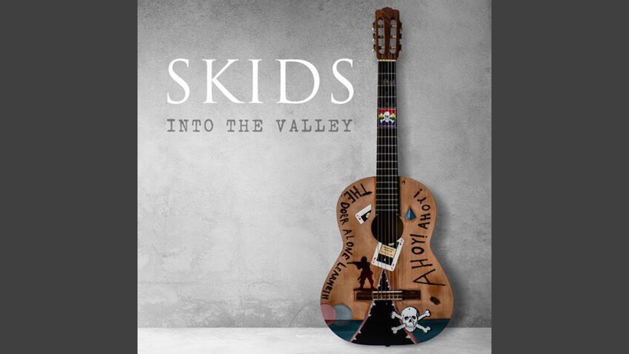 Into The Valley (Acoustic) - YouTube