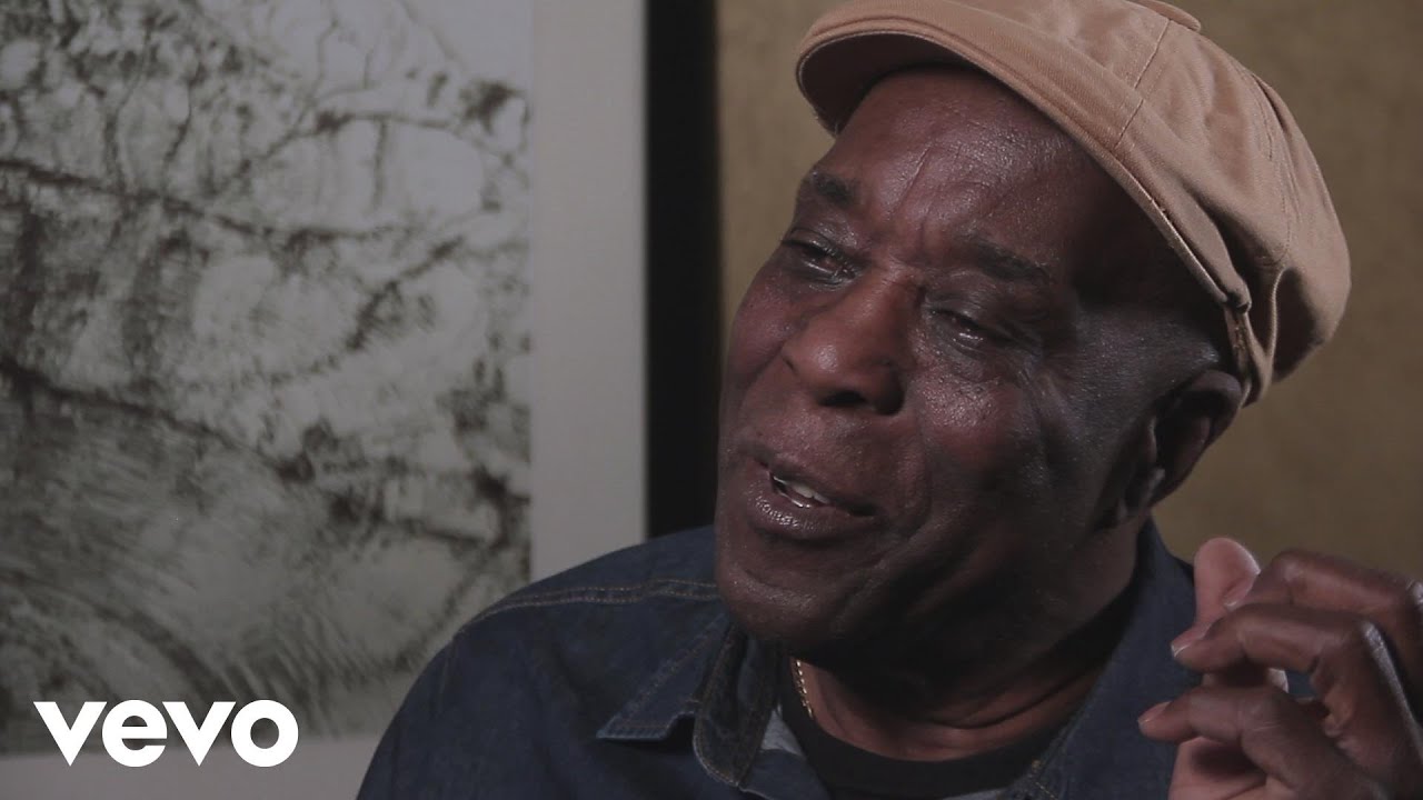 Buddy Guy - Discusses 'Born to Play Guitar' - YouTube