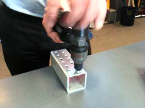 Dafra Pop PNT210 Hand Ratchet Rivnut Nutsert Tool Demo Operating - YouTube