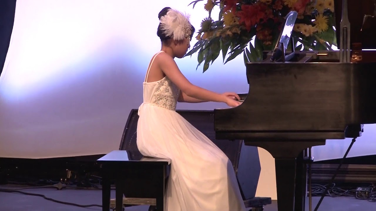 Barcarolle Tchaikovsky performed by Catherine Shao - YouTube