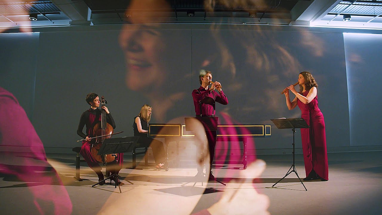 »Lockriollo« Collage (Ensemble La Ninfea) in "DANZAS" - YouTube