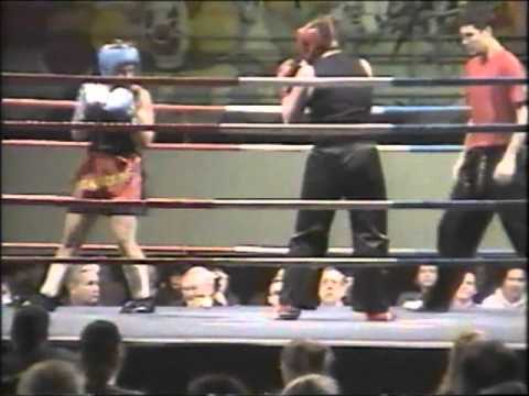 DONNA KICK BOXING - YouTube