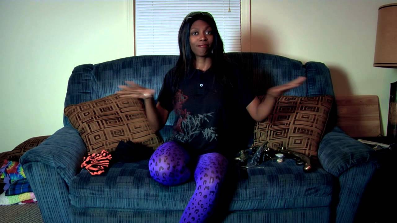 Cosplay Couch "Accessories" - YouTube