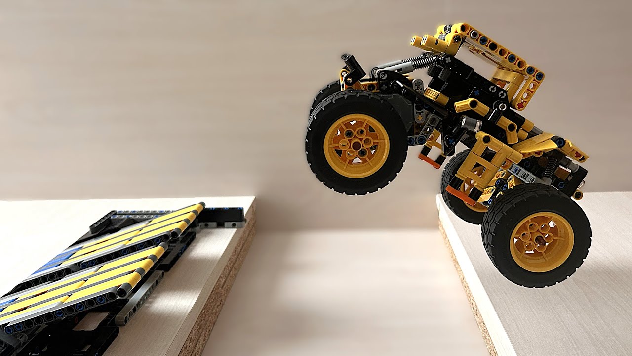 Flying over giant holes - Lego Technic custom off-road vehicle has new ...