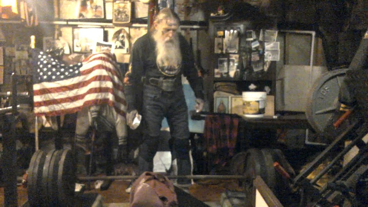 Mike Burch 700 lbs Realtime YouTube Live View Counter 🔥 — Livecounts.io