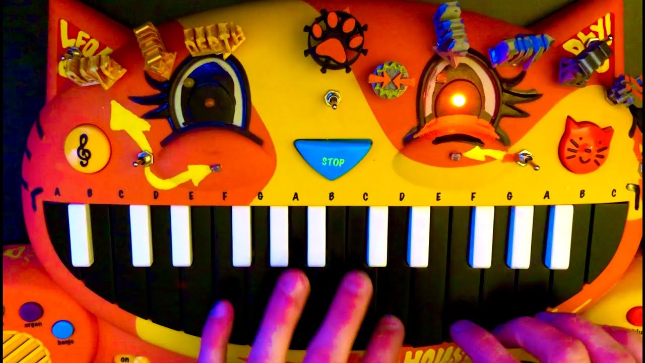 I Made This Cat Piano Sound Like This (Meowsic ULTRA DELUXE demo2 ...