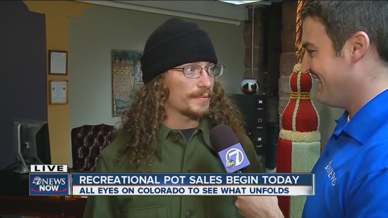 Out of state pot smokers head to CO for historic day - YouTube