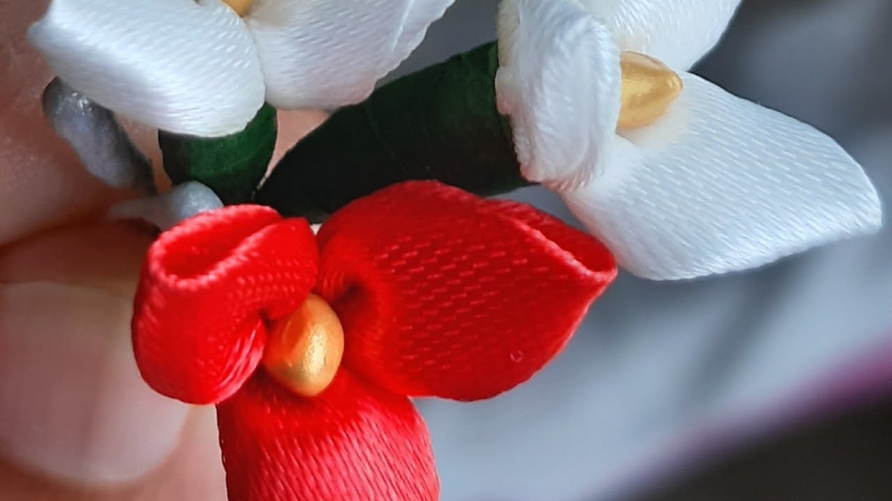 How to make pollen at home for flower making - YouTube
